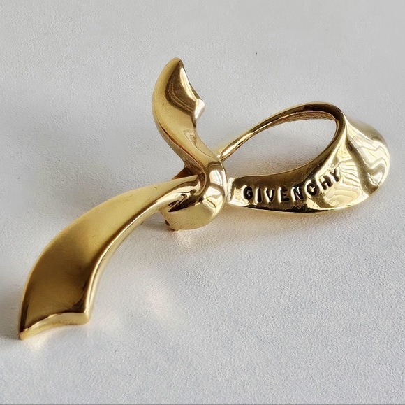 Givenchy | Jewelry | Vintage Givenchy Goldplated Pin Brooch | Poshmark